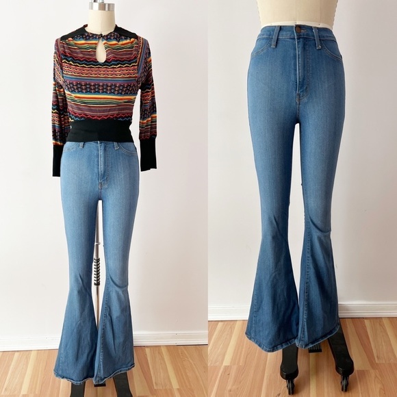 Vibrant | Jeans | Vibrant Miu Tall Bell Flare Jeans Solid Medium Wash ...